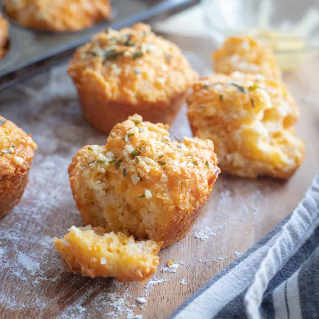 Beer Cheddar Rolls - The Hangry Economist