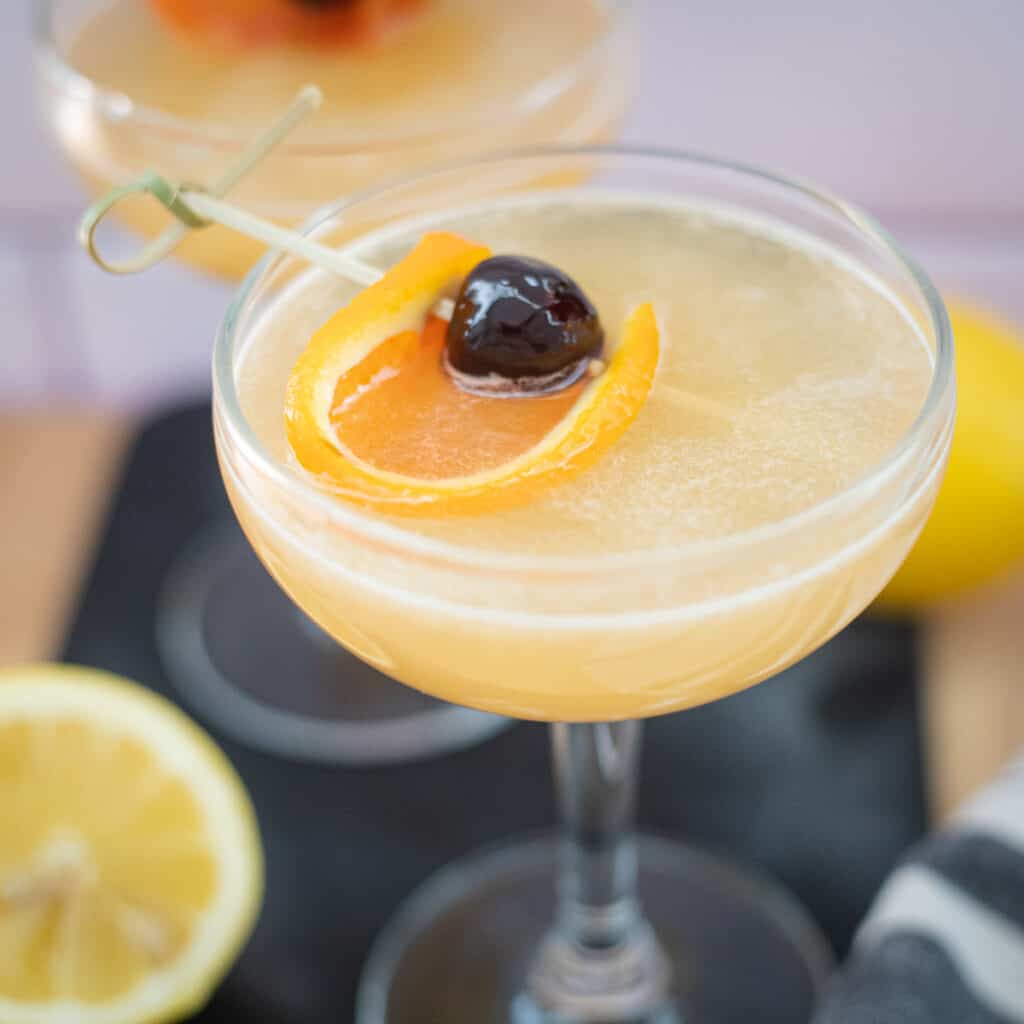 Honey Lemon Whiskey Sour - The Hangry Economist